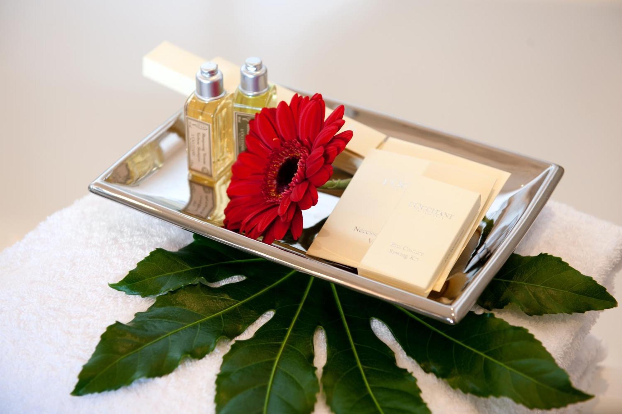 Hotel Elbflorenz Dresden • liegt im Zentrum von Dresden: Zimmerpreise ...